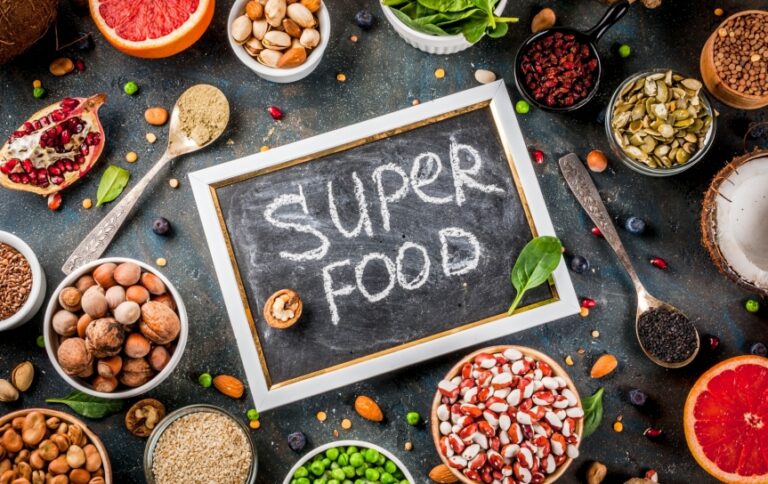 Superfoods i owoce - na co warto zwrócić uwagę? - www.kcal.pl
